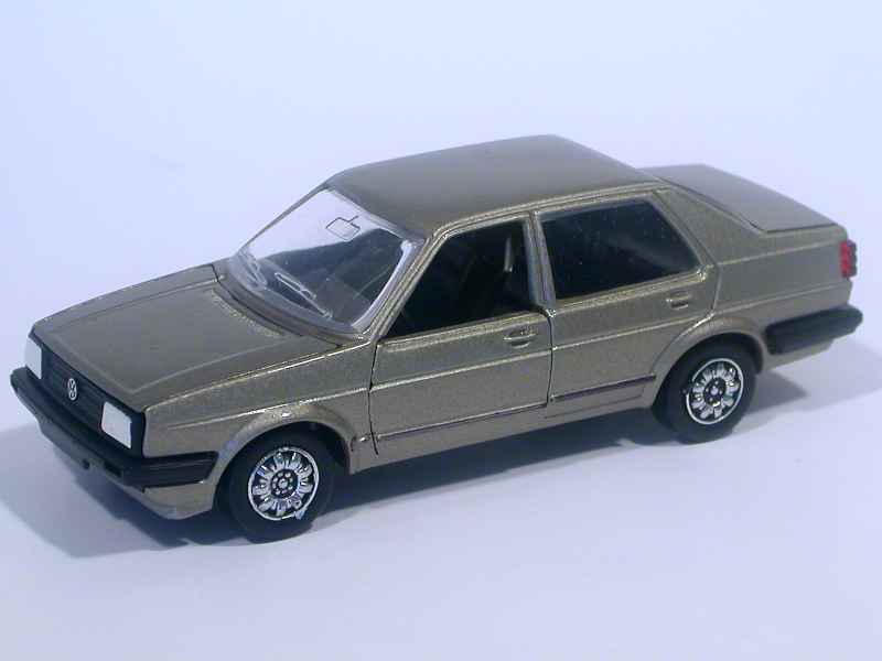 Volkswagen - Jetta II 1984 - Schabak Modell - 1/43 - Autos Miniatures Tacot Volkswagen - Jetta II 1984 - Schabak Modell - 1/43 - Autos Miniatures Tacot