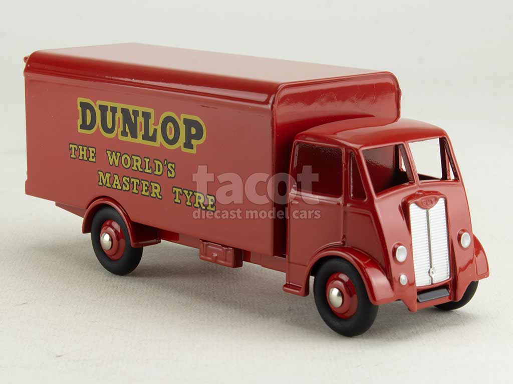 Guy - Van Dunlop - DAN-TOYS - 1/43 - Autos Miniatures Tacot
