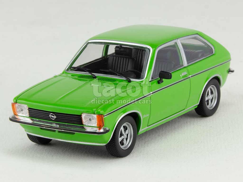Opel - Kadett C City 1978 - Maxichamps - 1/43 - Autos Miniatures Tacot