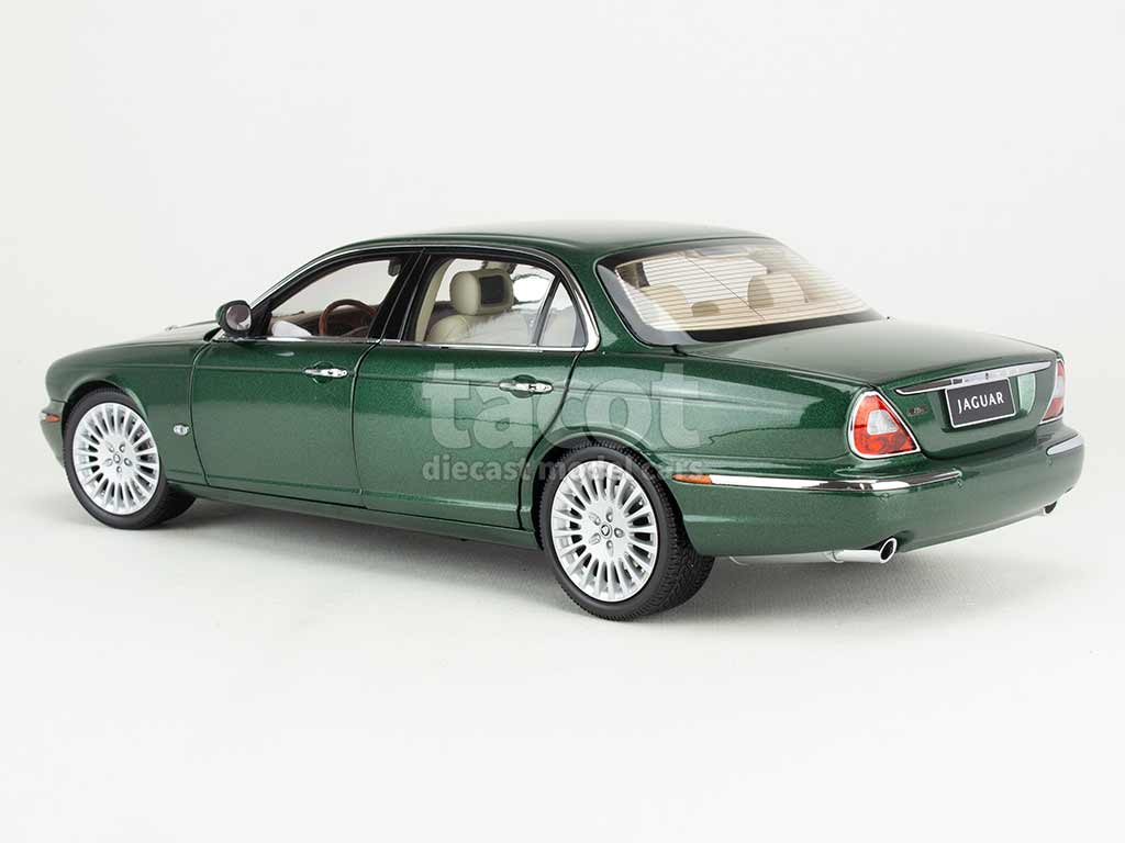 Jaguar - XJ6/ X350 2003 - Almost Real - 1/18 - Autos Miniatures Tacot