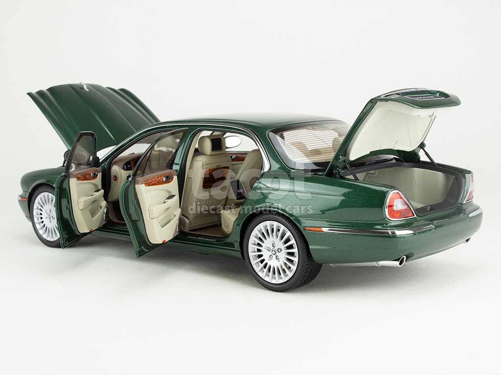 Jaguar - XJ6/ X350 2003 - Almost Real - 1/18 - Autos Miniatures Tacot