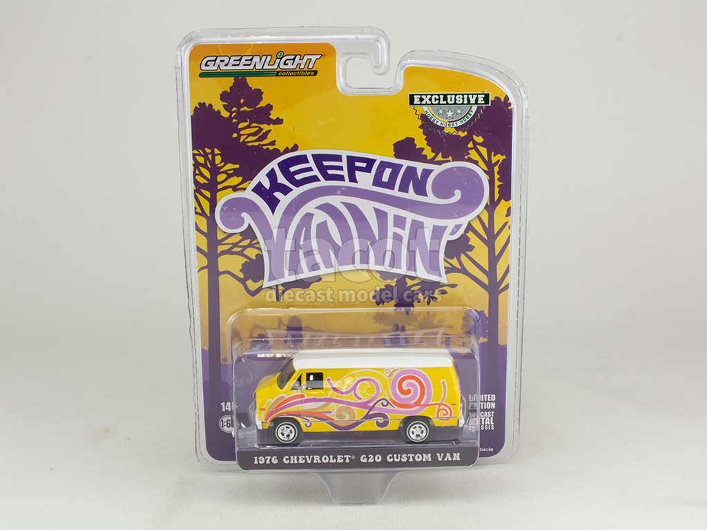 Chevrolet - G20 Custom Van 1976 - Greenlight - 1/64 - Autos Miniatures ...