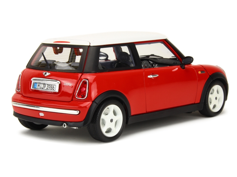 Mini - Cooper/ R53 2001 - Bburago Italie - 1/18 - Autos Miniatures Tacot
