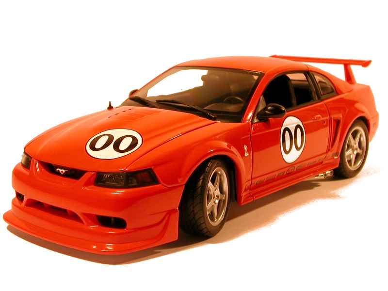 Ford - Mustang Cobra R 2000 - AUTOart - 1/18 - Autos Miniatures Tacot