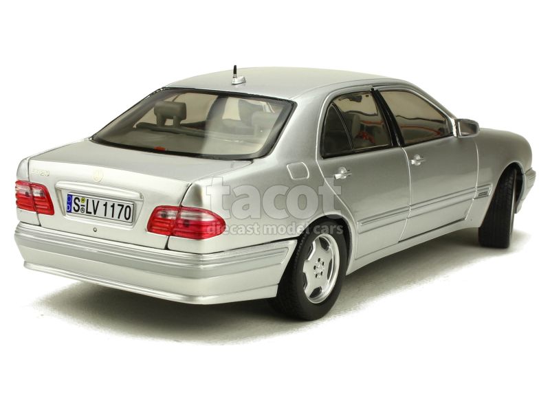 Mercedes - E 320/ W210 2001 - Sun Star - 1/18 - Autos Miniatures Tacot