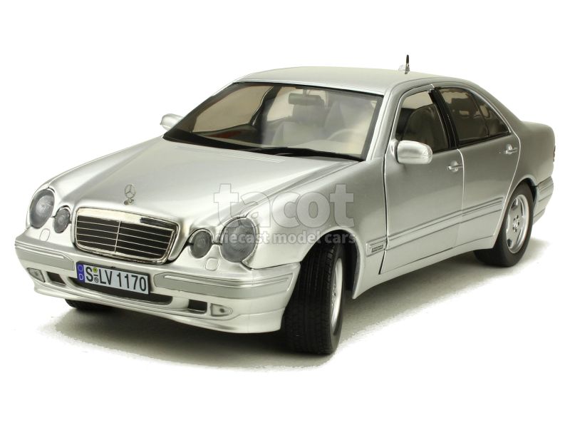 Mercedes - E 320/ W210 2001 - Sun Star - 1/18 - Autos Miniatures Tacot