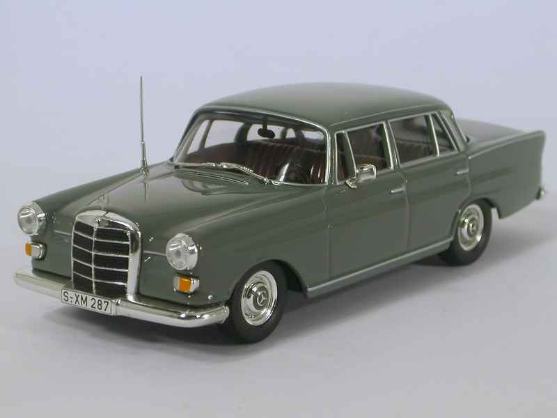 Mercedes - 200D 1966 - IXO - 1/43 - Autos Miniatures Tacot
