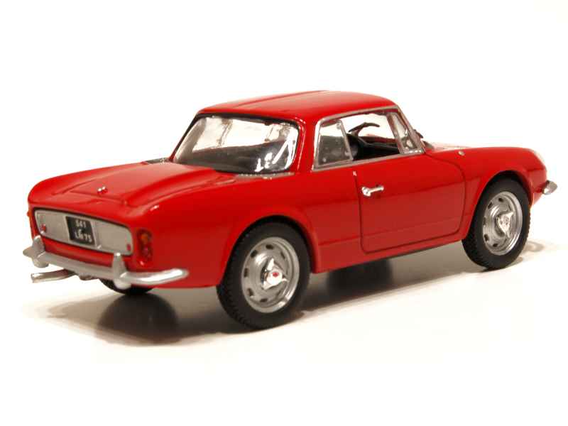 Alpine - A108 Coupé 2+2 1961 - Universal Hobbies - 1/43 - Autos ...