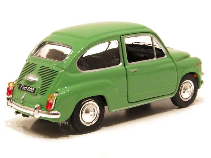 Fiat - 600 - Oliex - 1/43 - Autos Miniatures Tacot