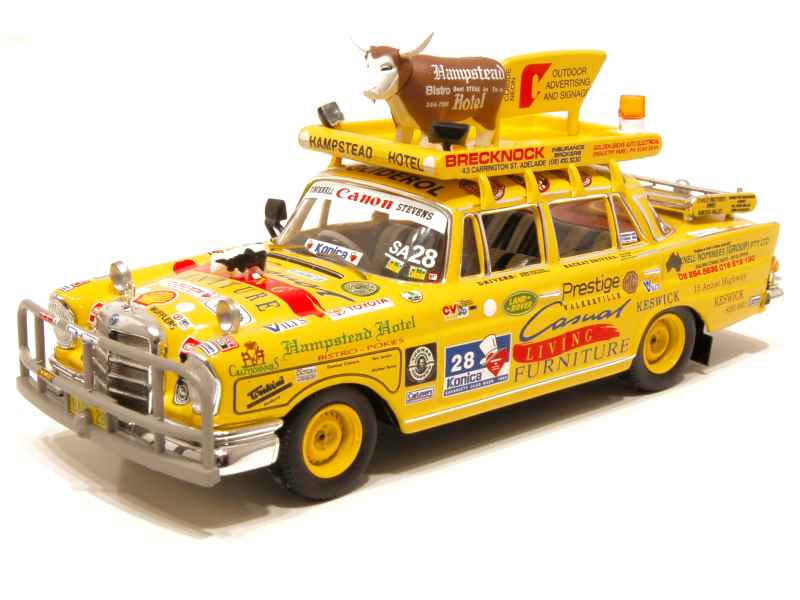 Mercedes - 220 SE Bush Bash/ W111 - IXO - 1/43 - Autos Miniatures Tacot