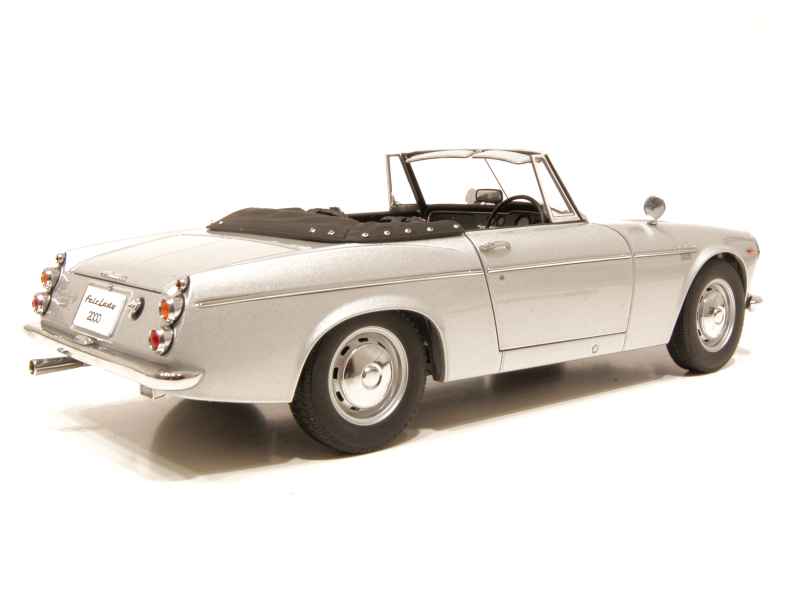 Datsun - Fairlady 2000 SR311 - AUTOart - 1/18 - Autos Miniatures Tacot