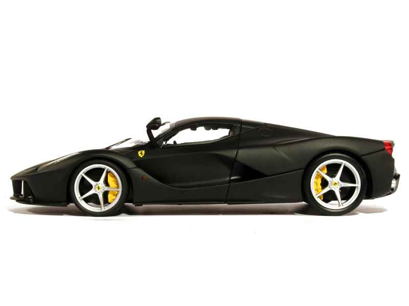 Ferrari - LaFerrari 2013 - Hot Wheels - 1/18 - Autos Miniatures Tacot