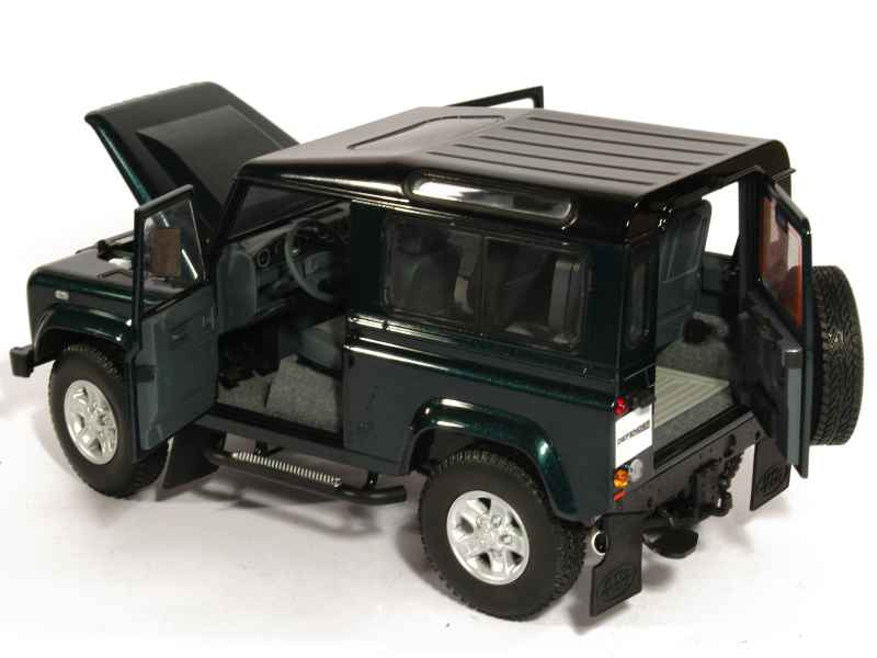 Land Rover - Defender 90 1983 - Kyosho - 1/18 - Autos Miniatures Tacot