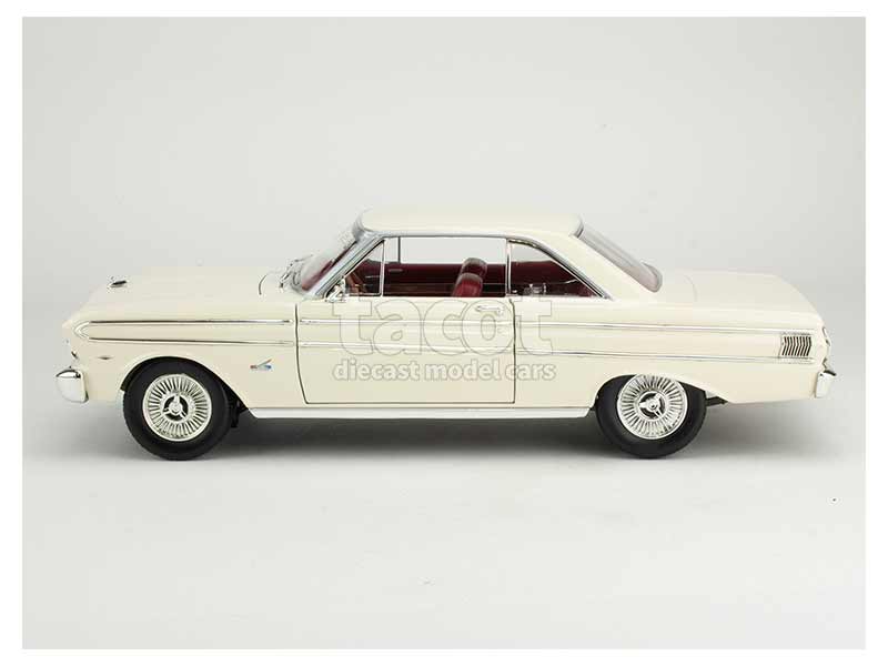Ford - Falcon 1964 - Lucky Die Cast - 1/18 - Autos Miniatures Tacot