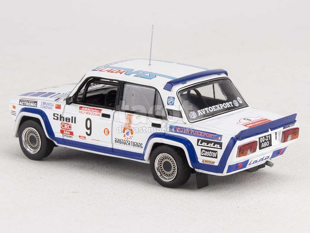 Lada - 2105 VFTS New Zealand Rally 1985 - IXO - 1/43 - Autos Miniatures ...