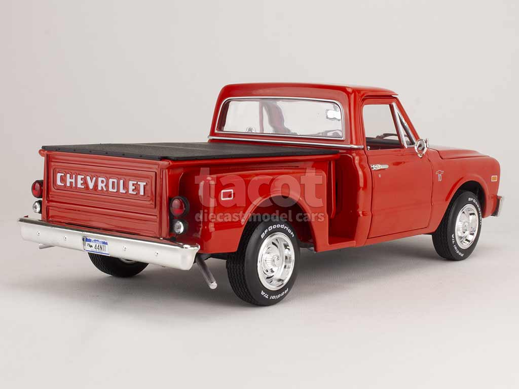 Chevrolet - C10 Stepside 1968 - Auto World - 1/18 - Autos Miniatures Tacot