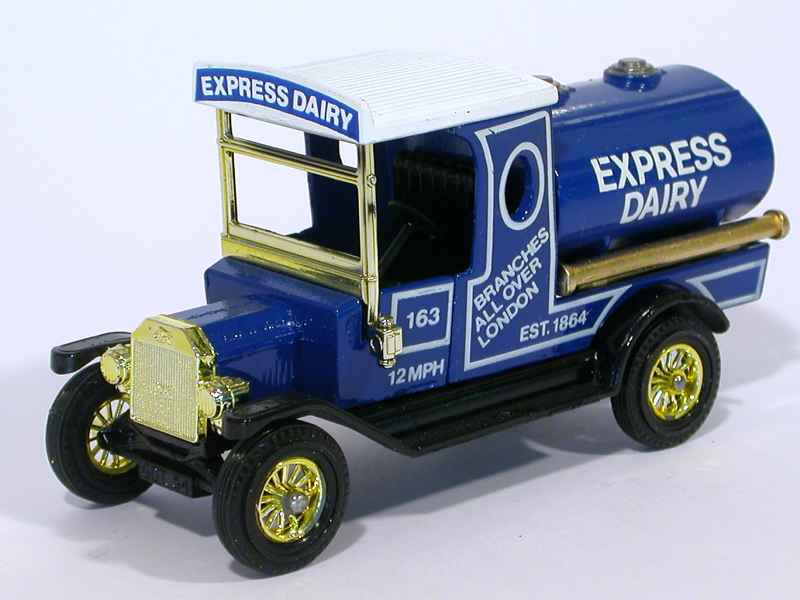 Ford - Model T Tanker 1912 - Matchbox - 1/35 - Autos Miniatures Tacot