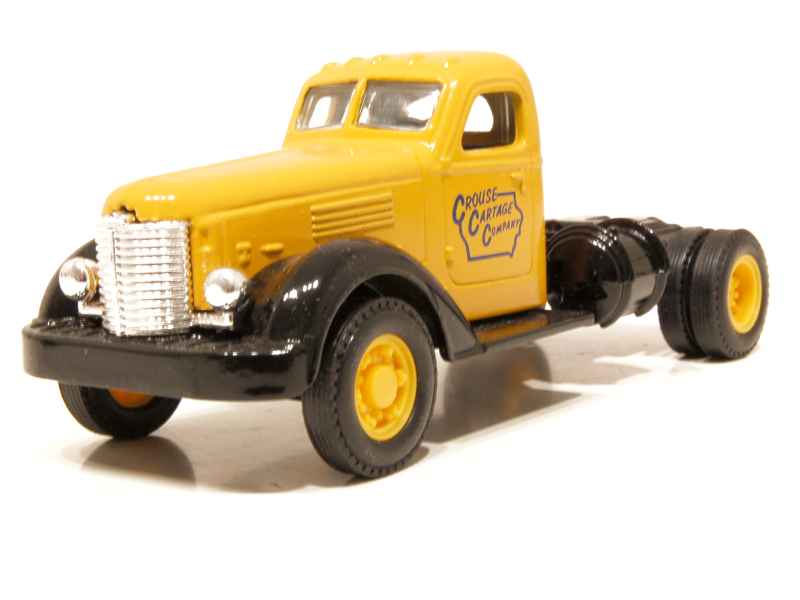 International - KB-12 1947 - Ertl - 1/43 - Autos Miniatures Tacot